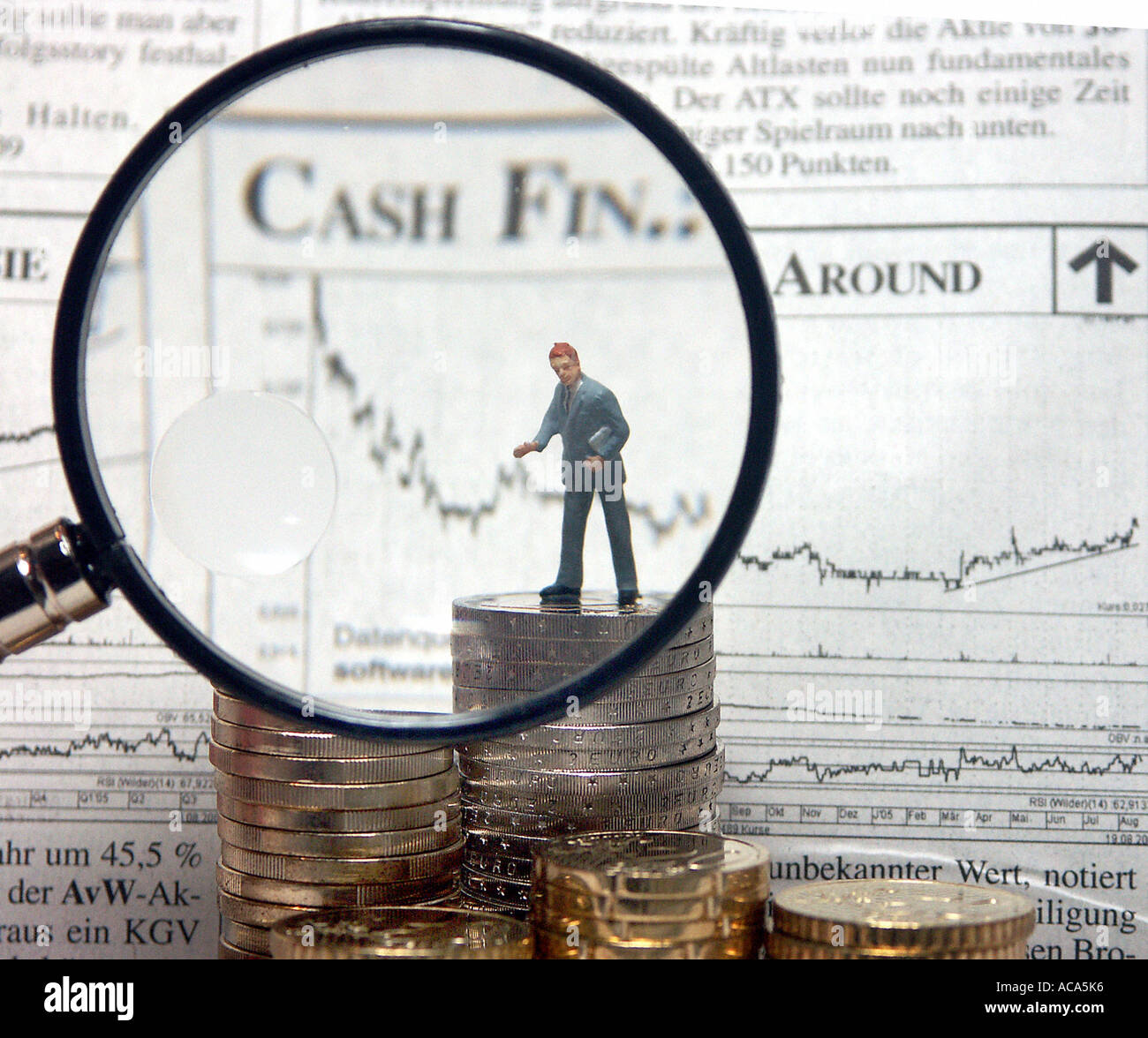 Market share targets hi-res stock photography and images - Alamy