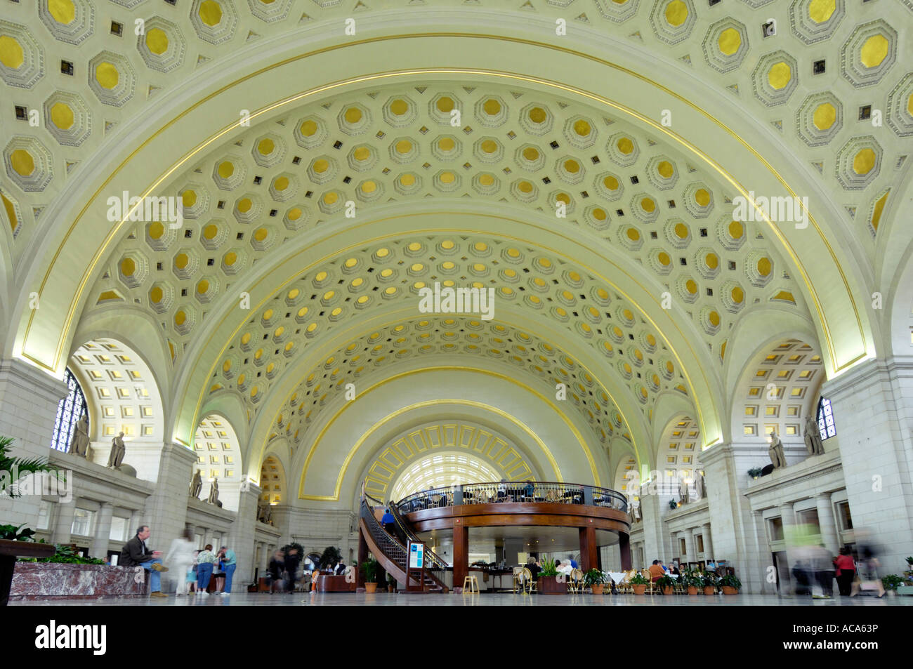 Dc union station ceiling hi-res stock photography and images - Alamy