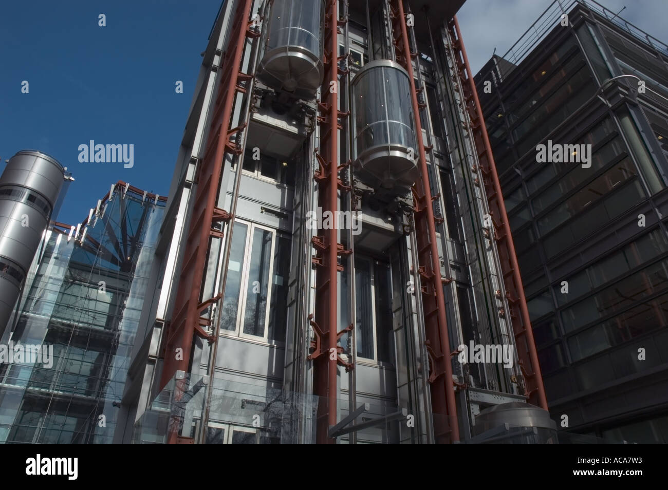 Channel 4 headquarters london hi-res stock photography and images - Alamy