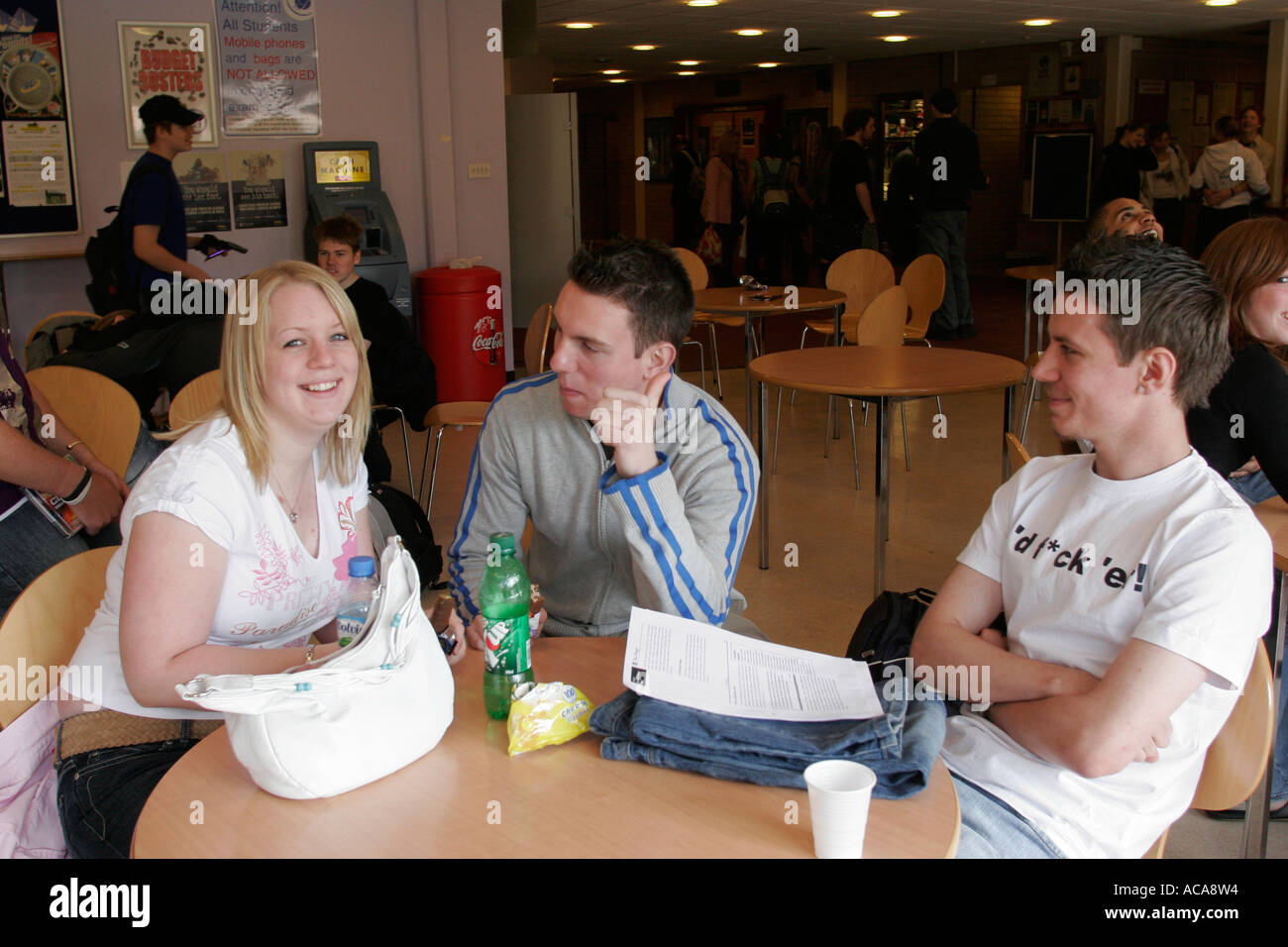 Physics in sixth form hi-res stock photography and images - Alamy