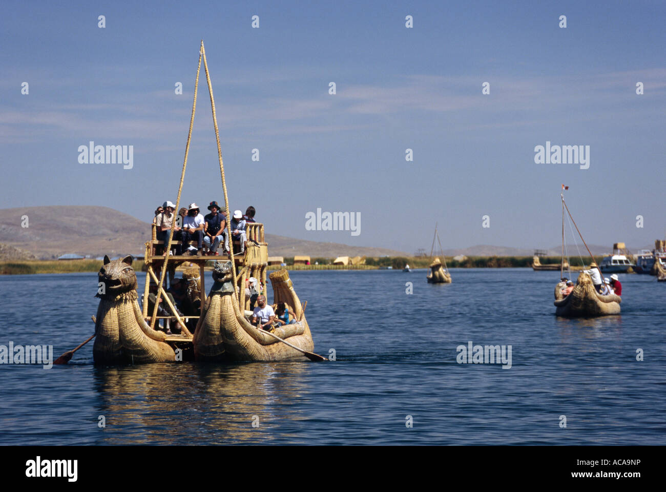 Uros boat - Floating Islands, Lake Titicaca, Puno, PERU Stock Photo - Alamy