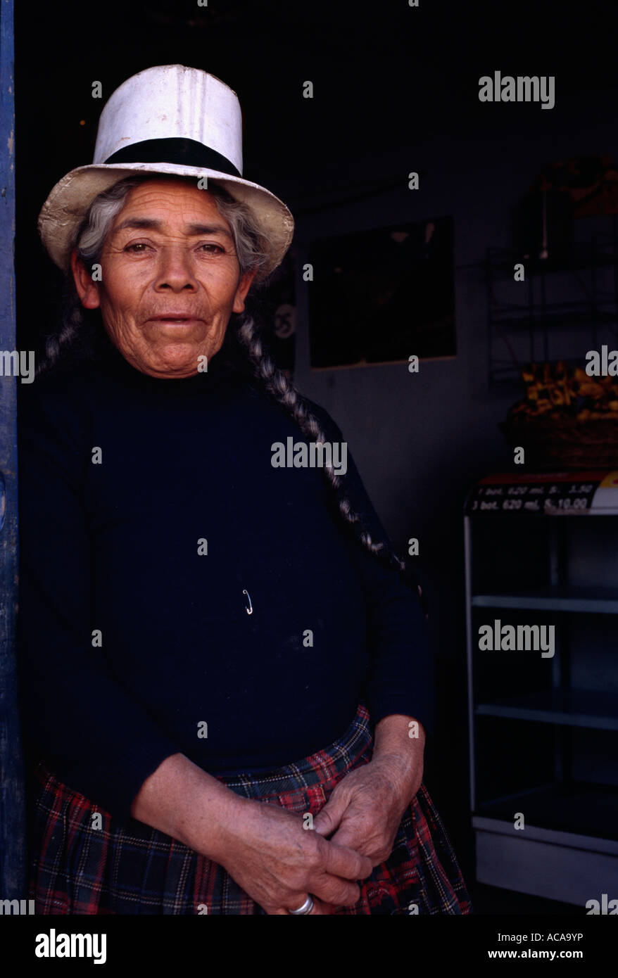 Woman female indigenous indigena indian quechua hi-res stock ...