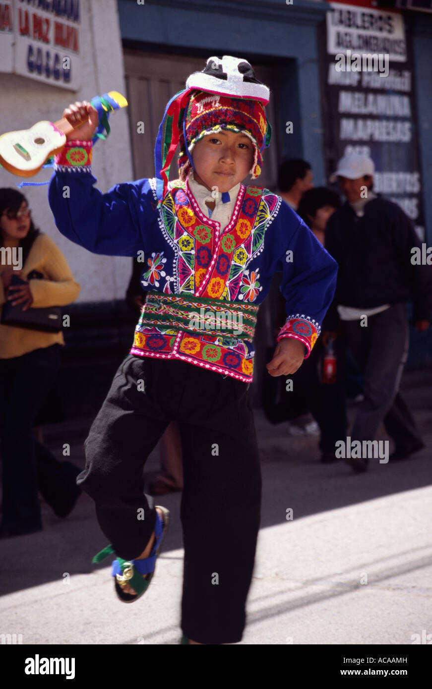 Folkloric dancer puno week festival hi-res stock photography and images ...