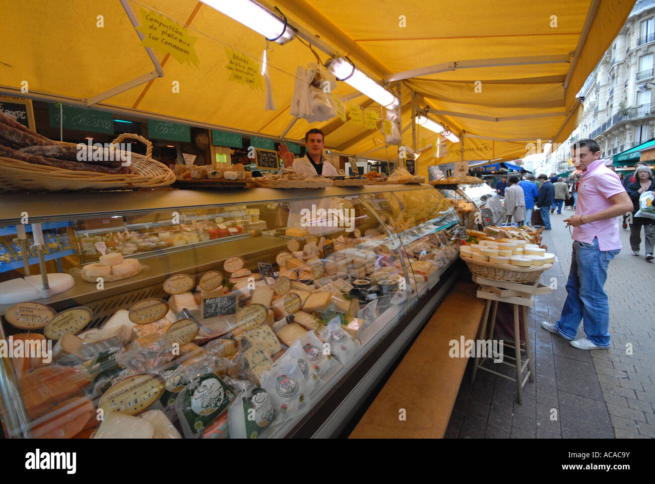 Fromager paris hi-res stock photography and images - Alamy