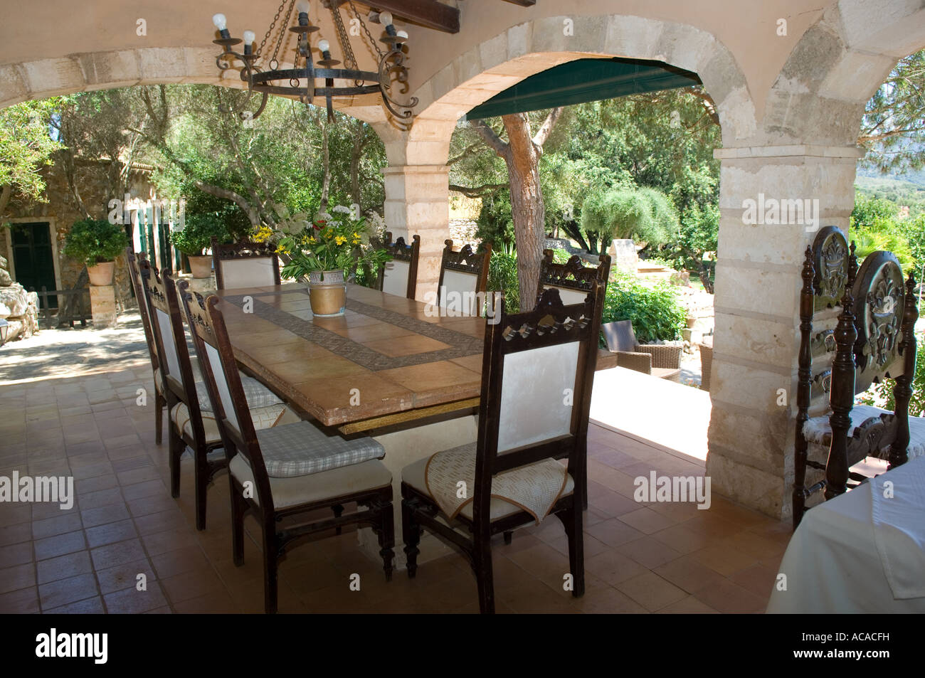 The finca restaurant hi-res stock photography and images - Alamy