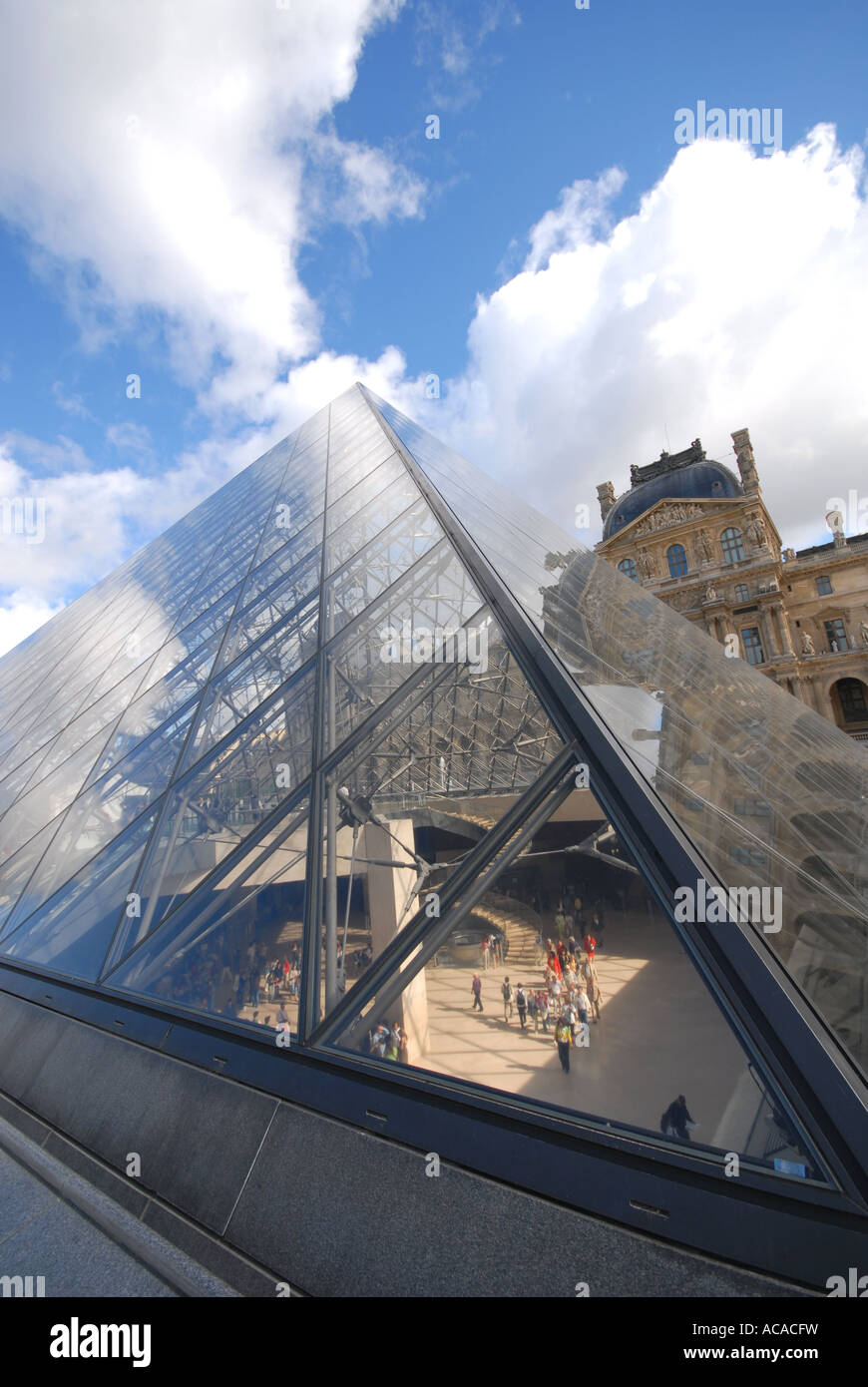 PARIS The glass pyramid at the Louvre Stock Photo - Alamy