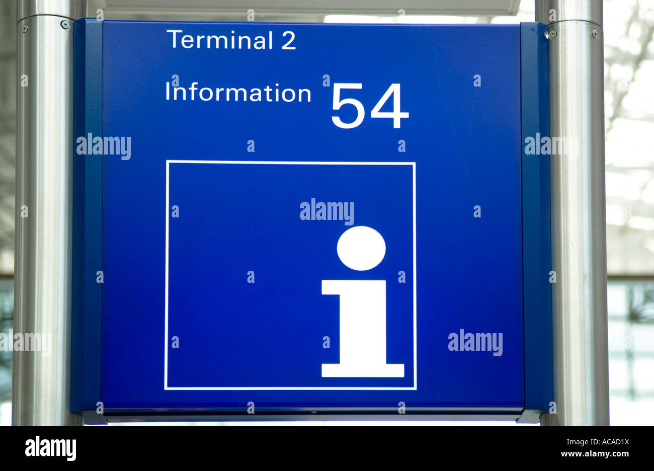Airport signs information hi-res stock photography and images - Alamy