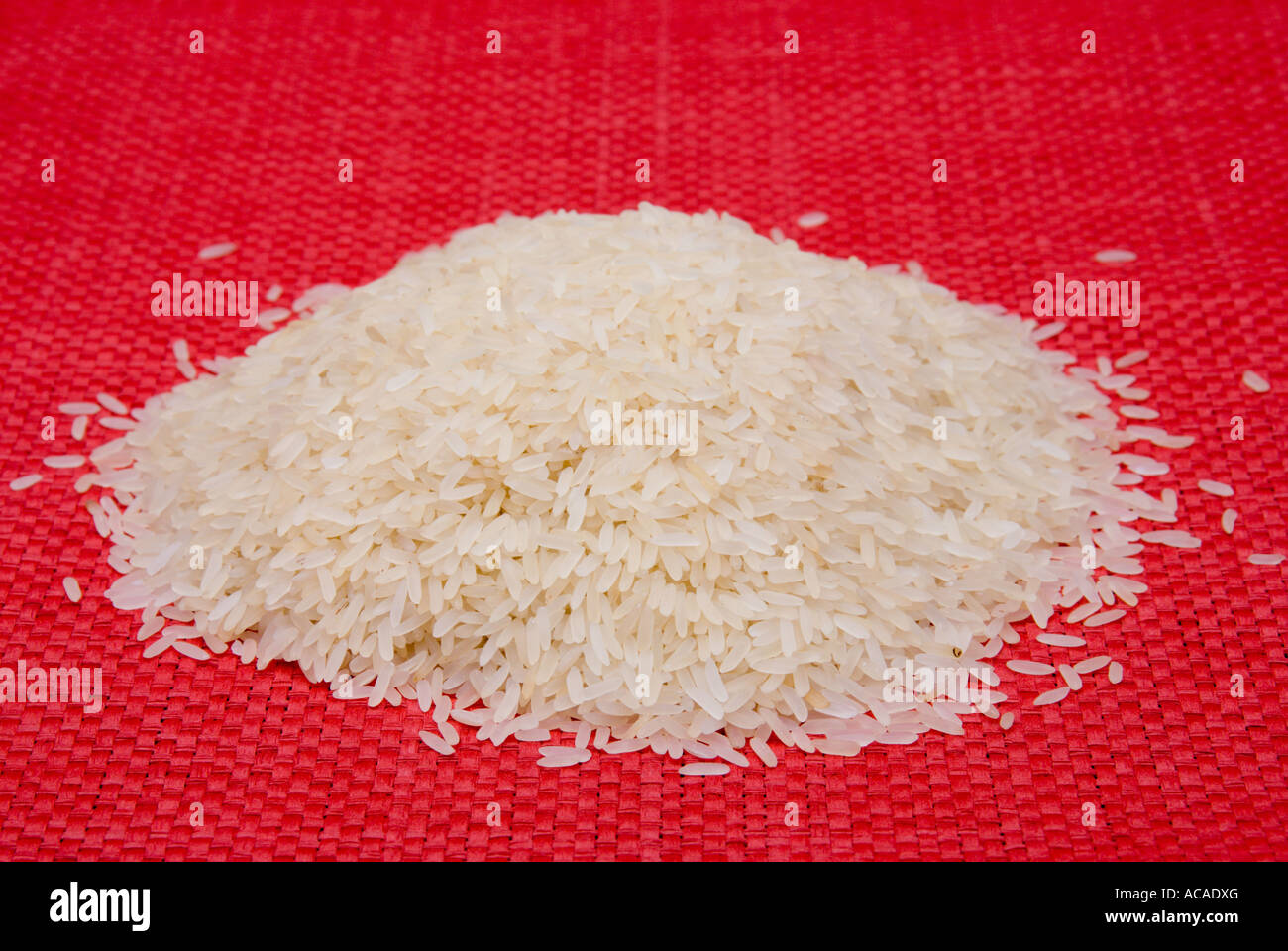 Red rice pile hi-res stock photography and images - Alamy