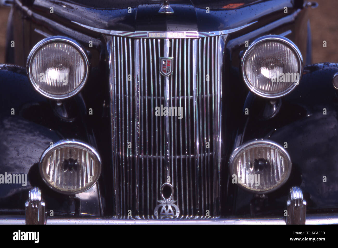Ford v8 pilot hi-res stock photography and images - Alamy