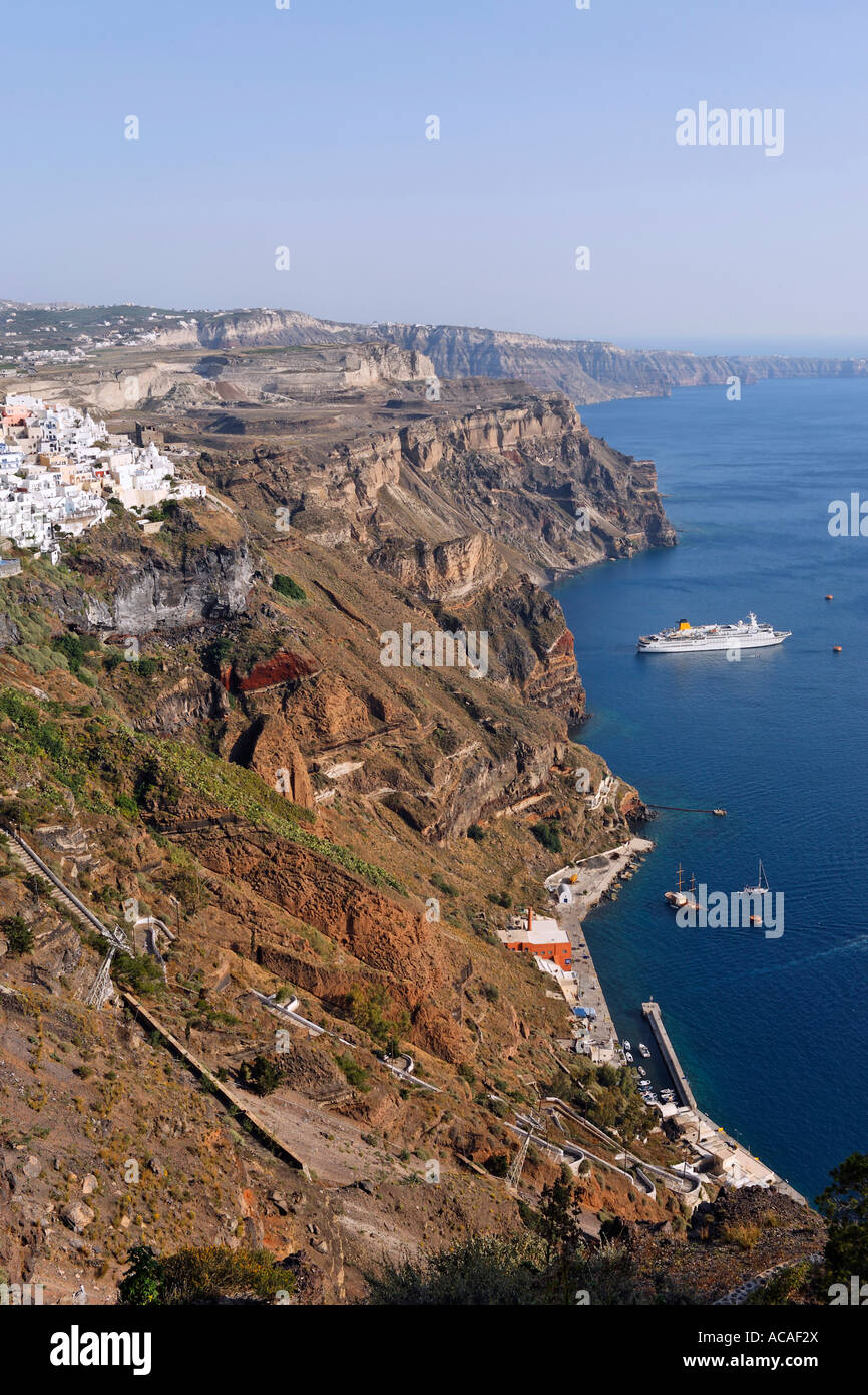 Fira port harbour sea hi-res stock photography and images - Alamy