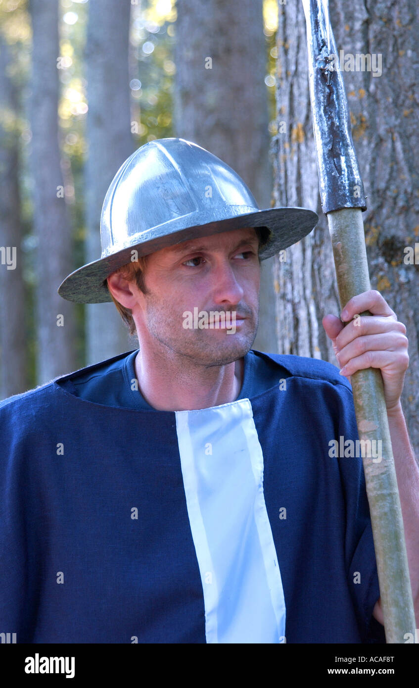 Medieval foot soldier hi-res stock photography and images - Alamy