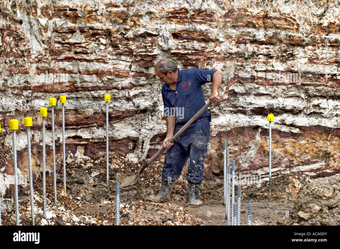 Construction Site Excavation Labourer Stock Photo - Alamy