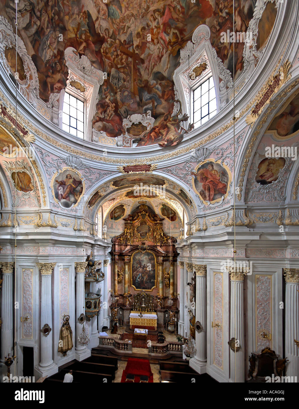 Glory Of The Holy Trinity High Resolution Stock Photography and Images ...