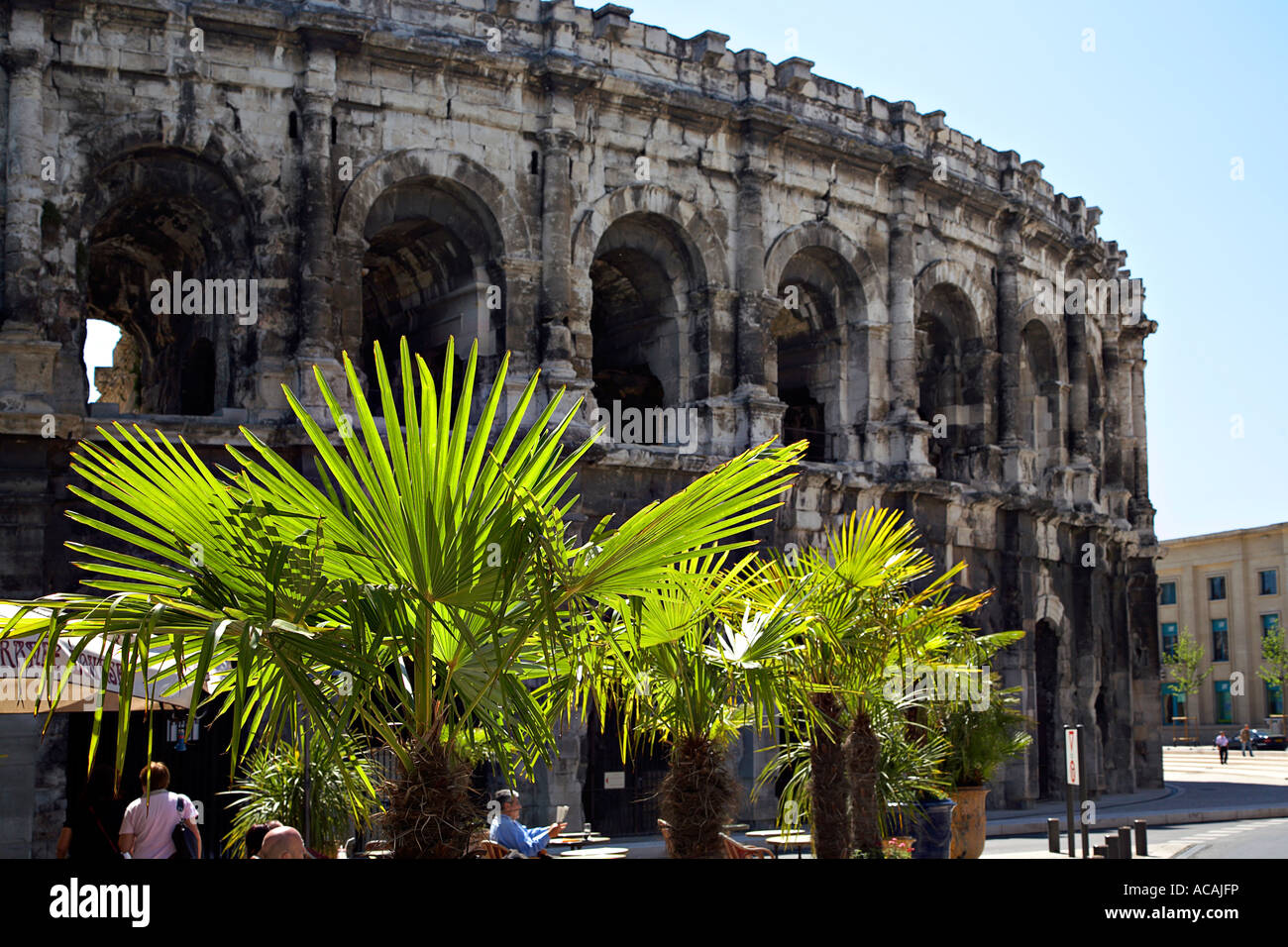 Roman arena crowd hi-res stock photography and images - Alamy