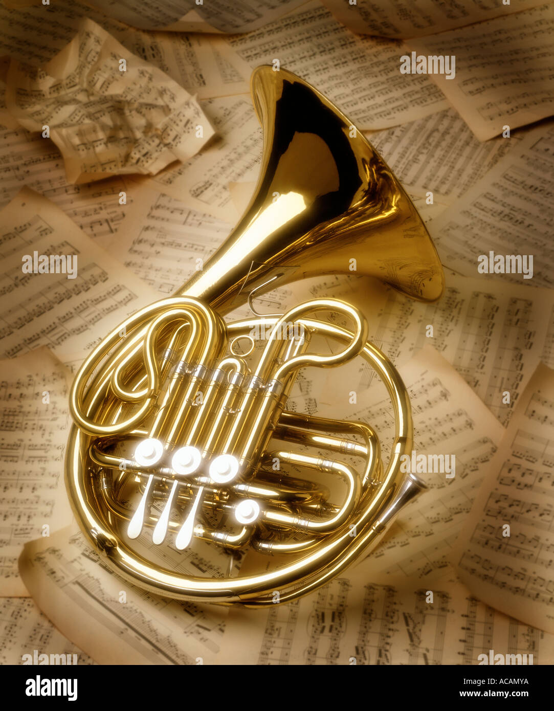 Music sheets french horn hi-res stock photography and images - Alamy
