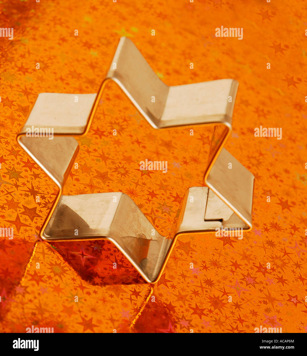Cookie cutter hi-res stock photography and images - Alamy