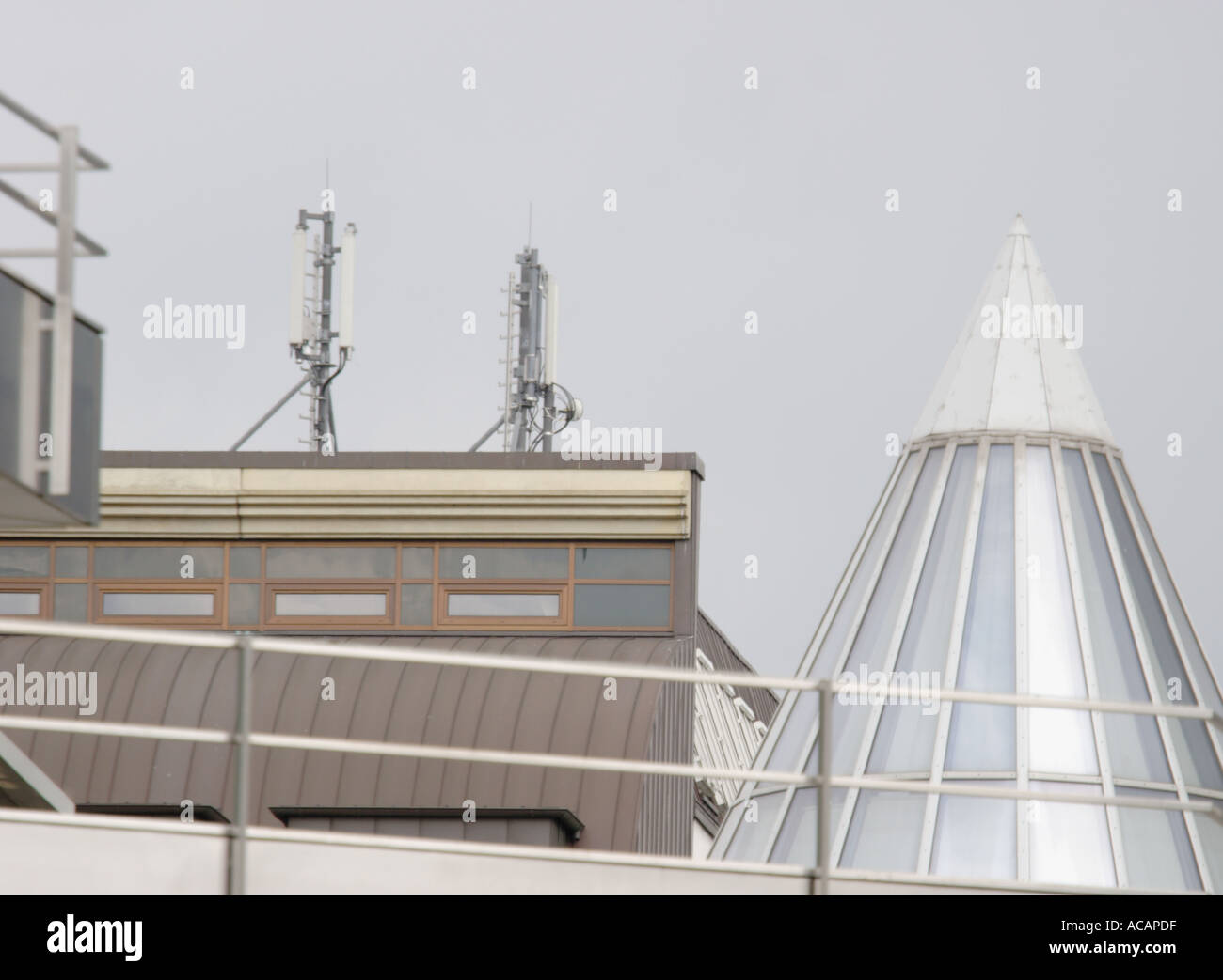 Aerial uhf antenna antennas hi-res stock photography and images - Alamy