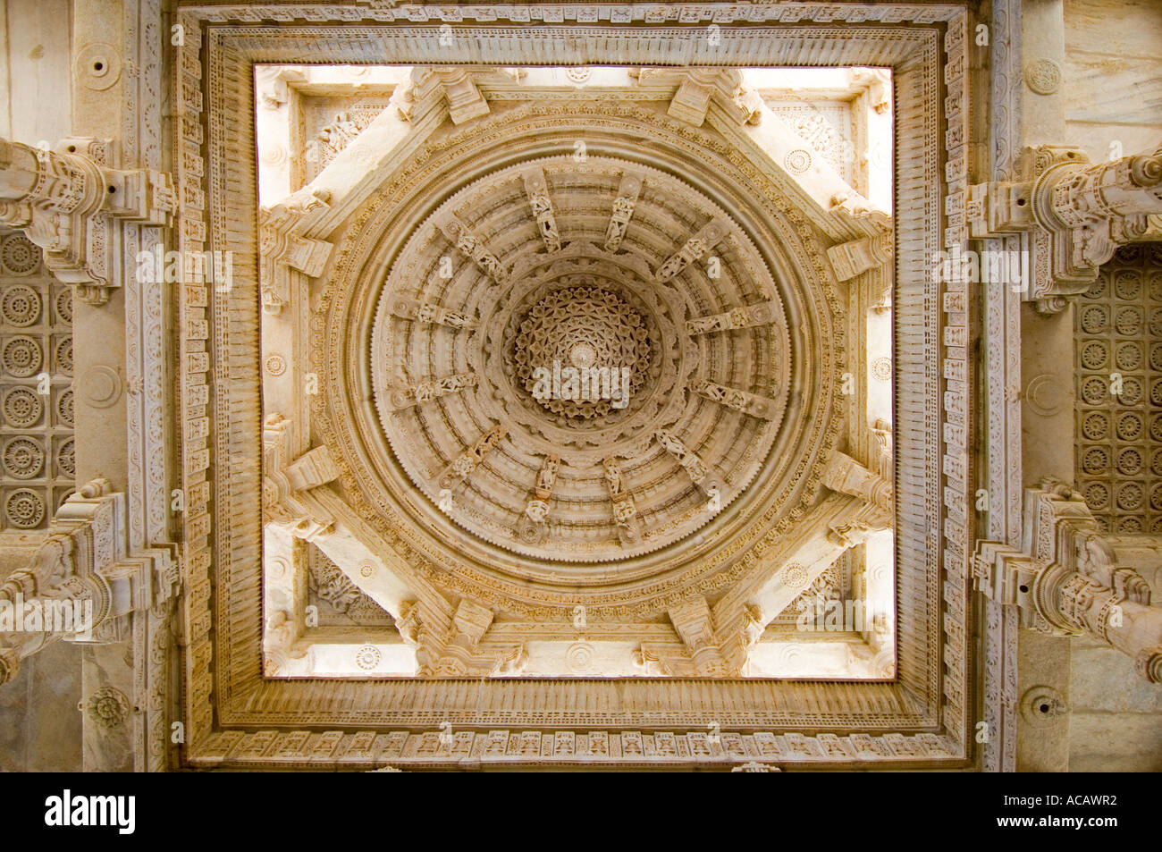 Concentric carved hi-res stock photography and images - Alamy