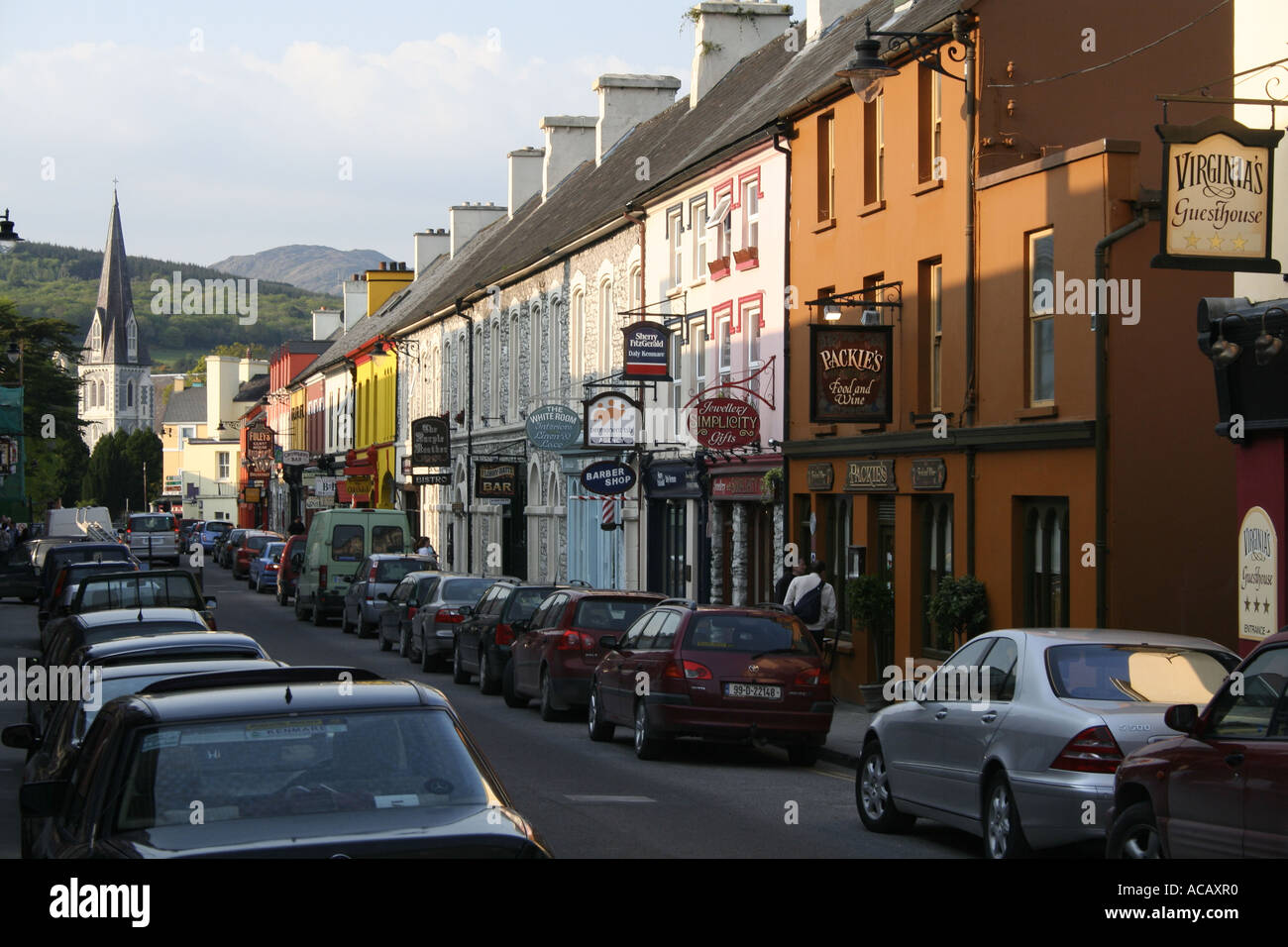 Kenmare cars hi-res stock photography and images - Alamy