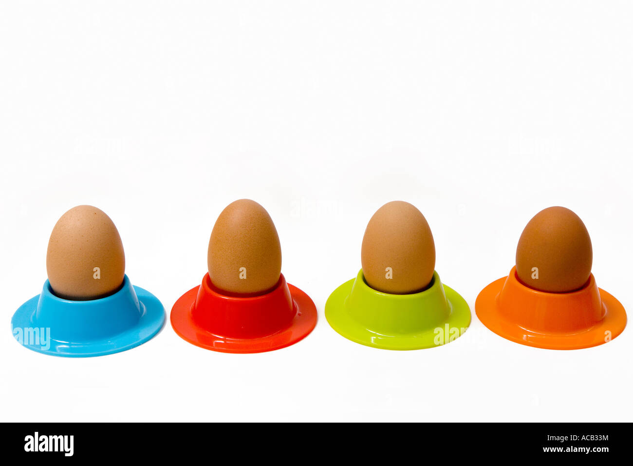 Modern egg cups hi-res stock photography and images - Alamy