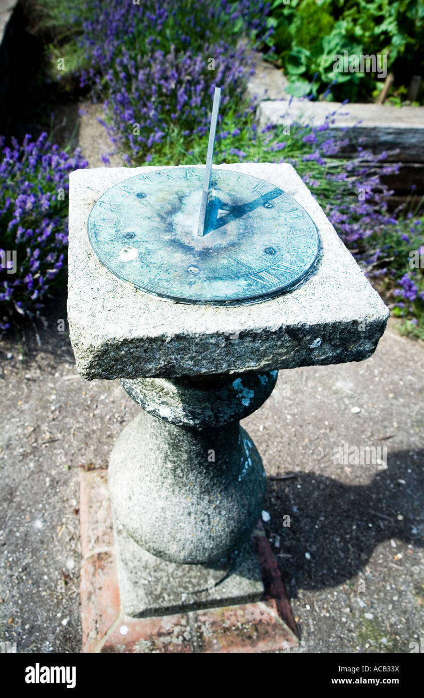 Decorative sundial hi-res stock photography and images - Alamy