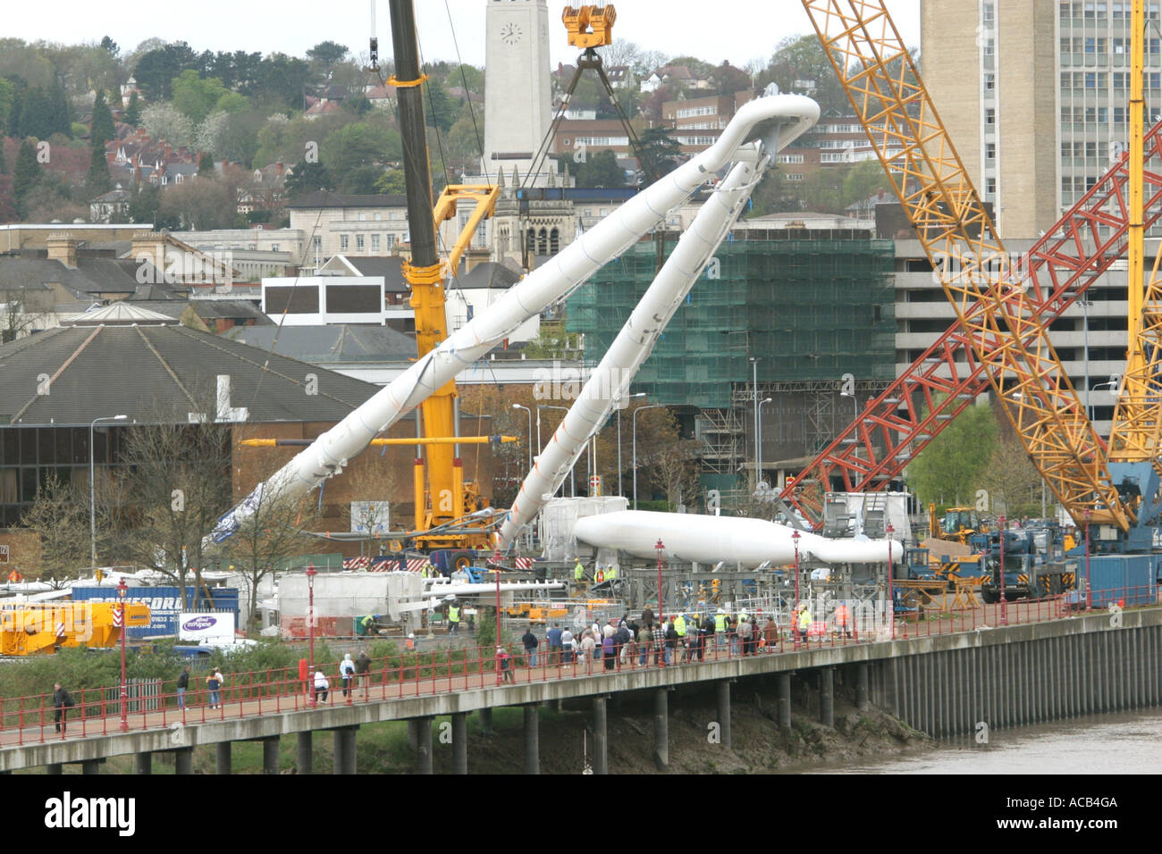 Jig lift hi-res stock photography and images - Alamy