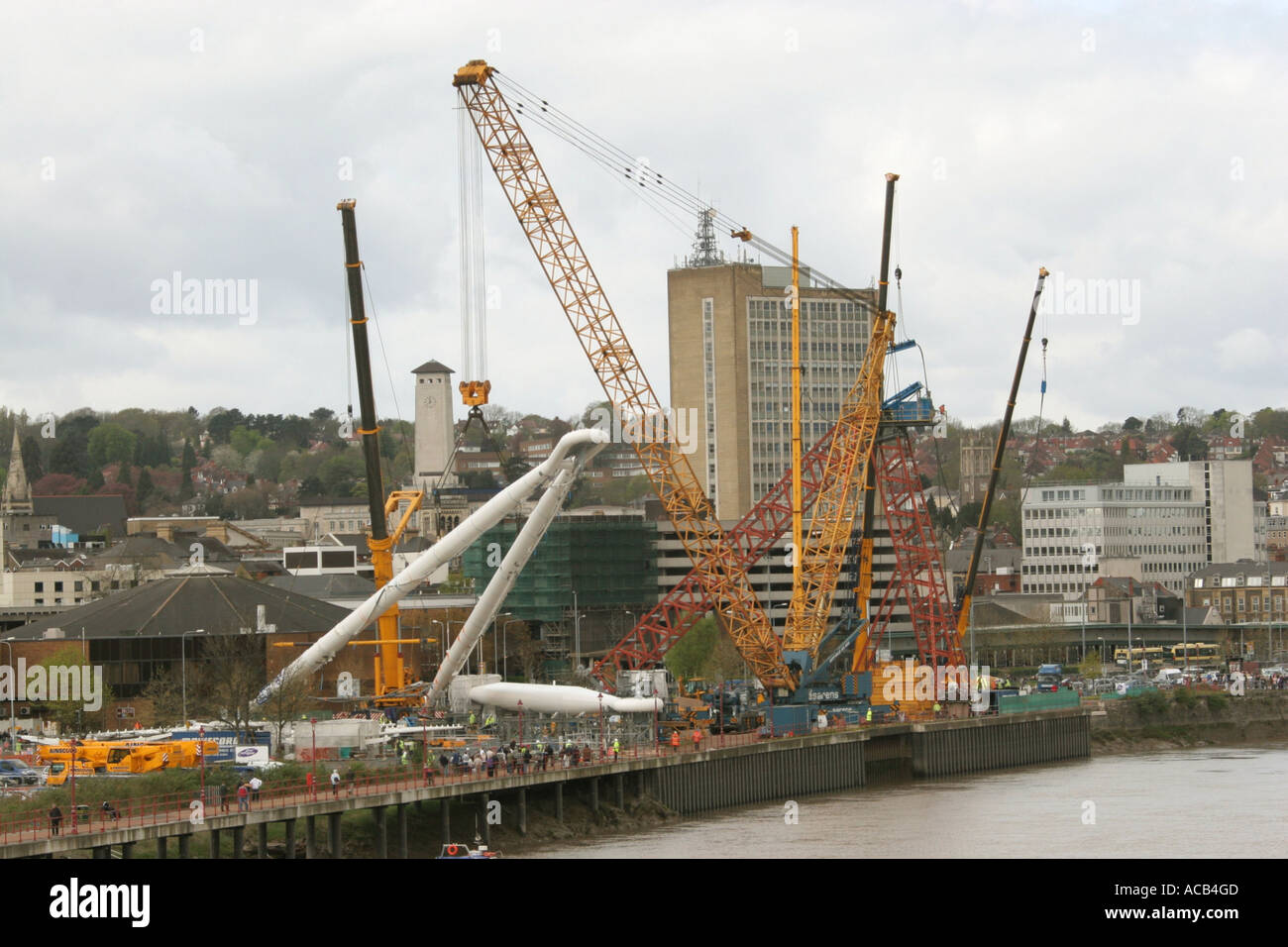 Jig lift hi-res stock photography and images - Alamy