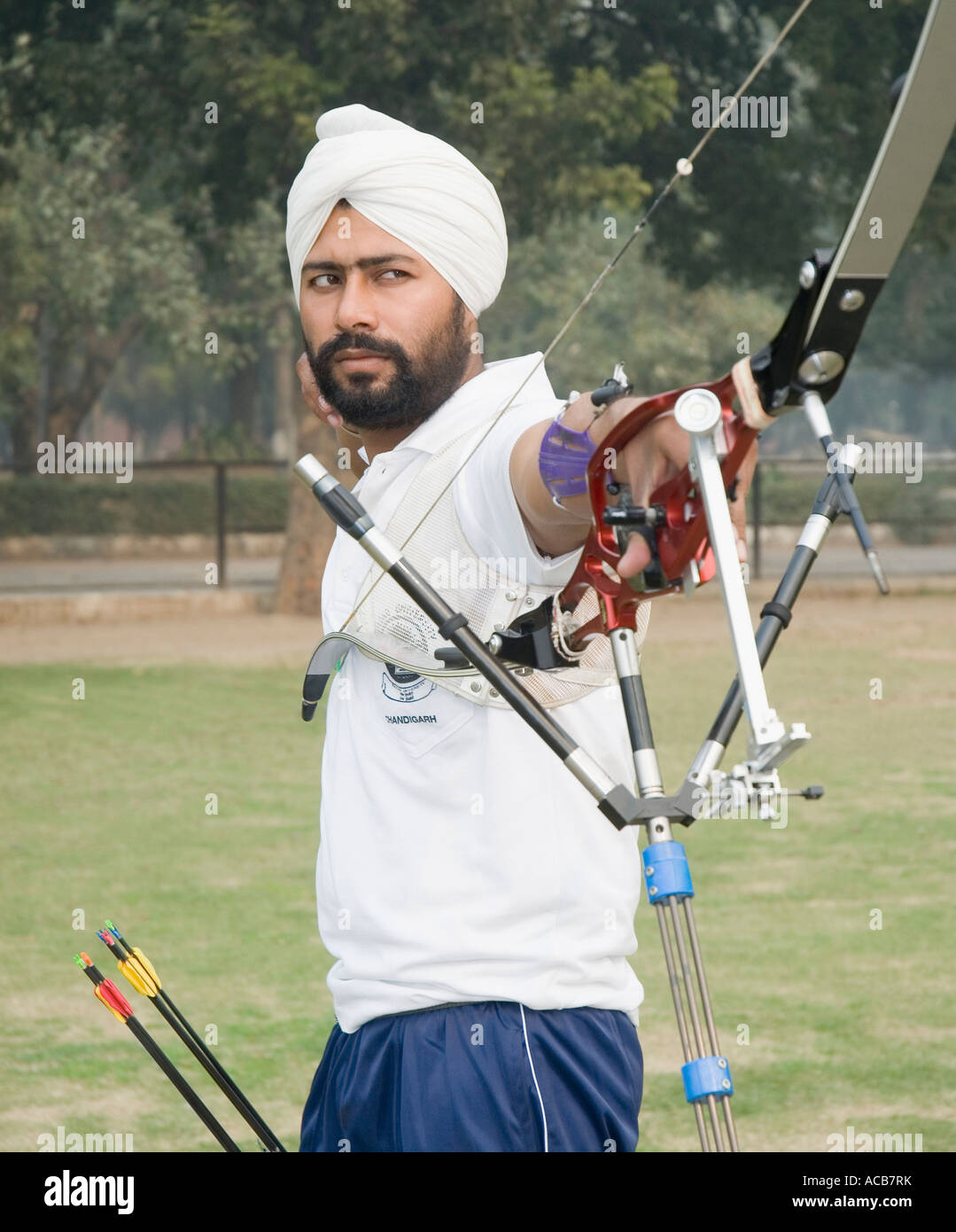 Archery Bow Profile High Resolution Stock Photography and Images - Alamy