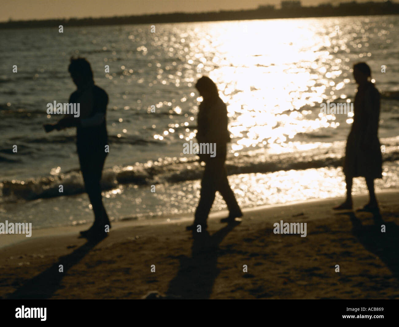 Women walking promenade hi-res stock photography and images - Alamy
