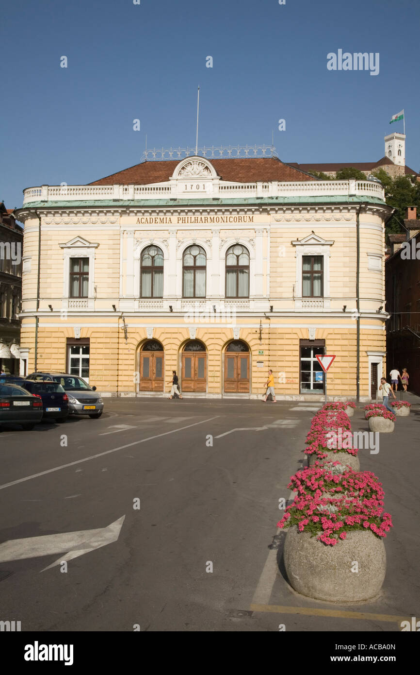 Kongresni Trg in summer, Ljubljana Stock Photo - Alamy
