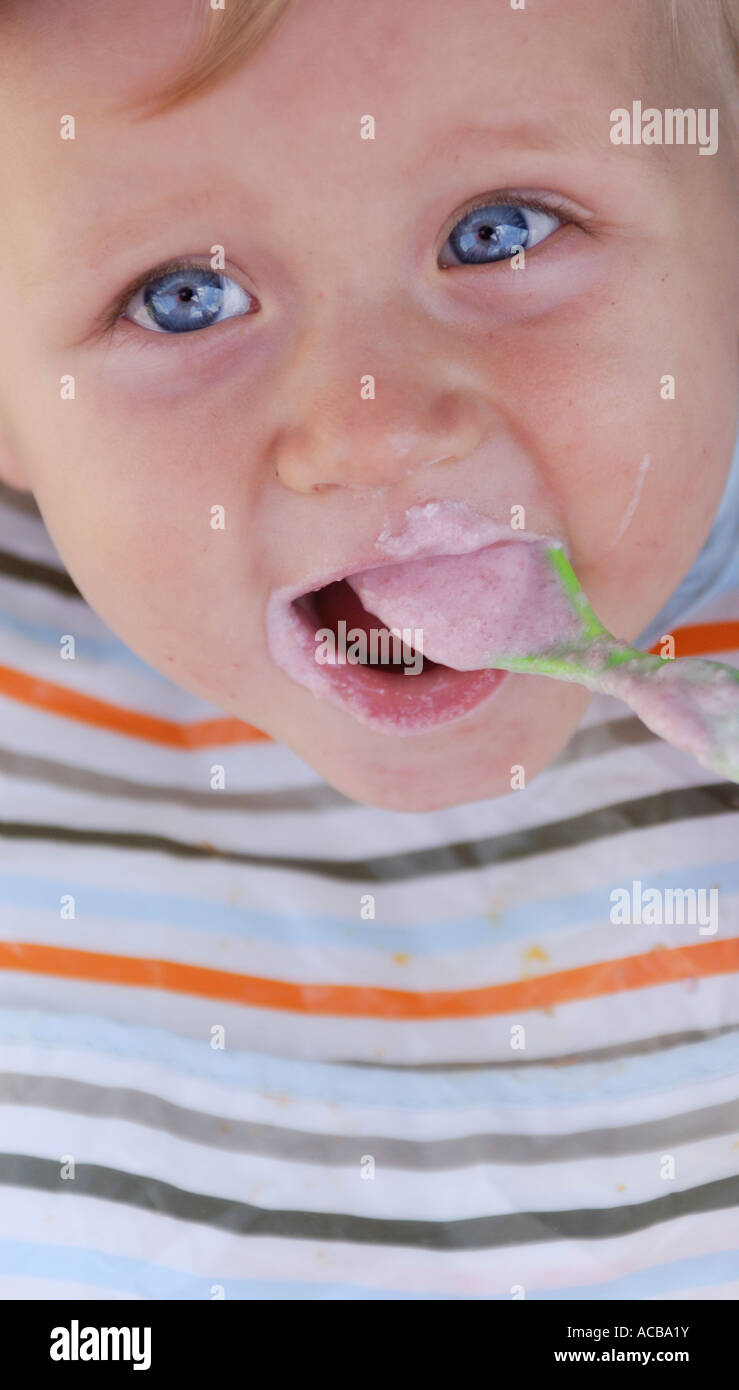 Child baby kid boy 10 12 months hi-res stock photography and images - Alamy