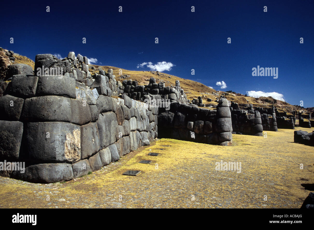 Inca remains at Sacsayhuaman, near Cusco, Peru Stock Photo - Alamy