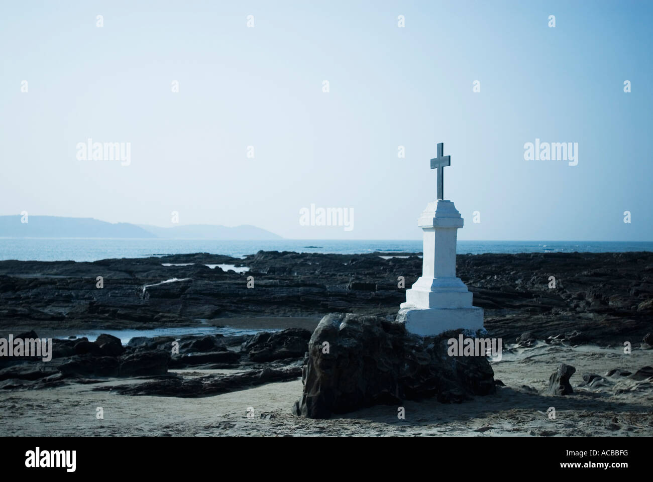Cross on the beach, Morjim Beach, Goa, India Stock Photo - Alamy