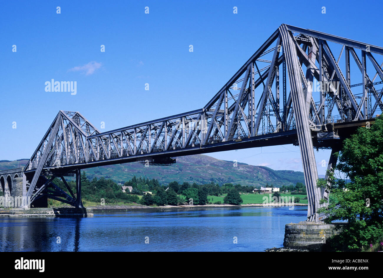 Scottish bridges hi-res stock photography and images - Alamy