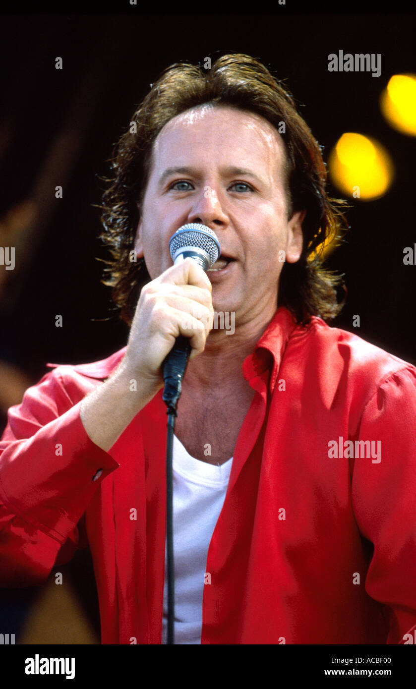 Kerr simple minds singer hi-res stock photography and images - Alamy
