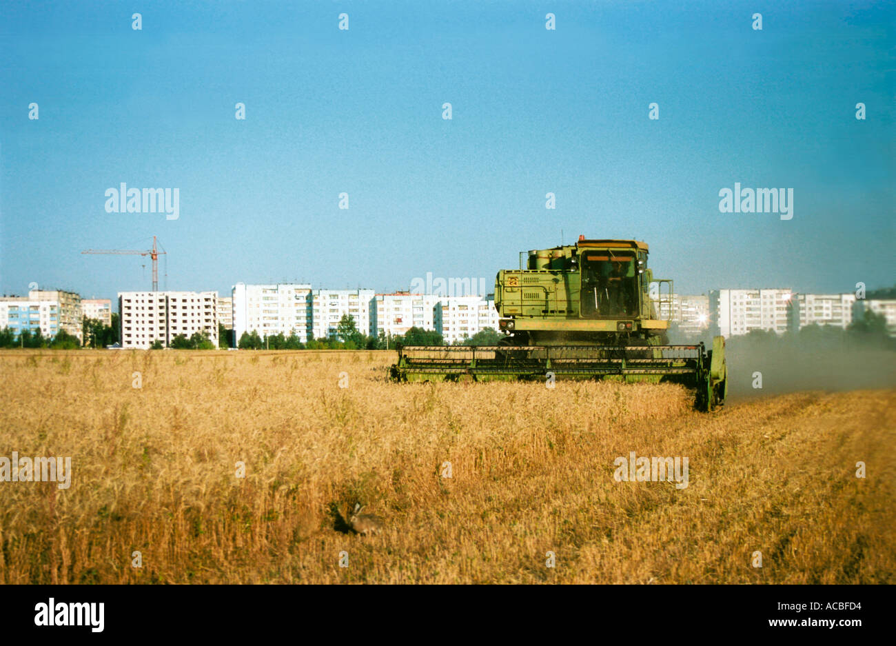 Dominator tractor hi-res stock photography and images - Alamy