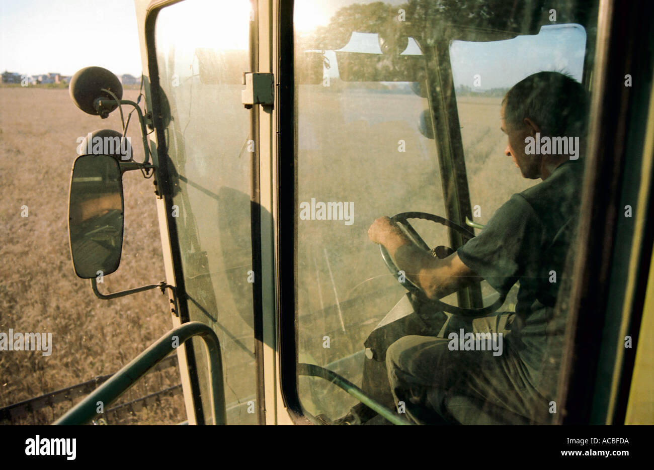 Dominator tractor hi-res stock photography and images - Alamy