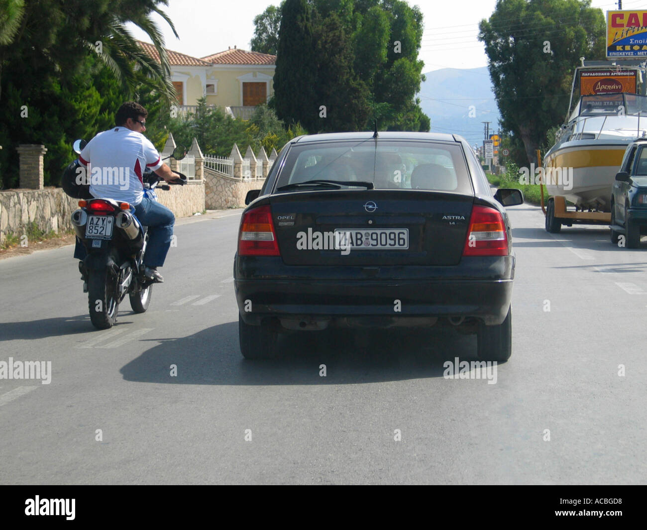 Dangerous driving conditions on roads hi-res stock photography and ...