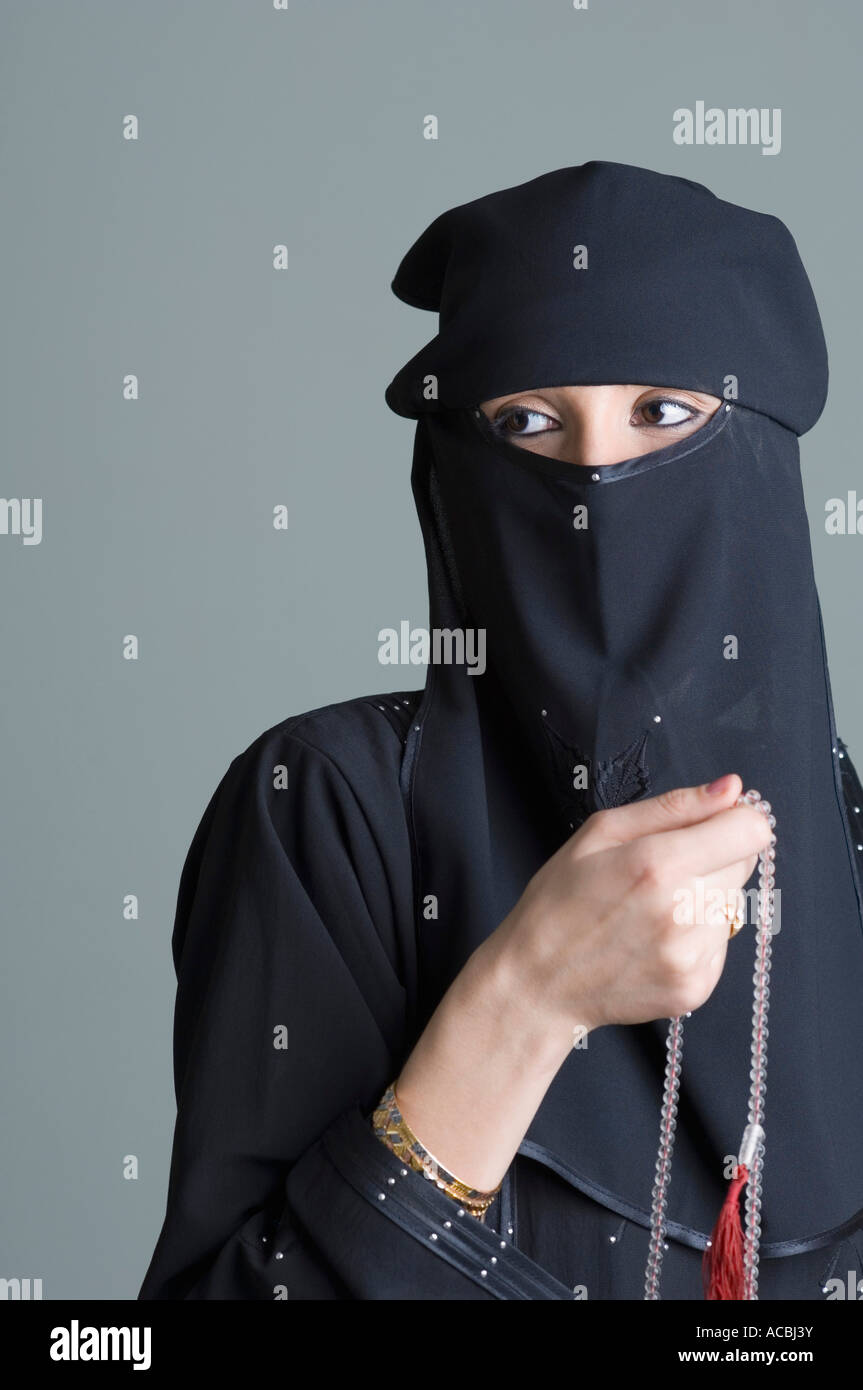 Burkha Hijab Indian Woman Muslim High Resolution Stock Photography and ...