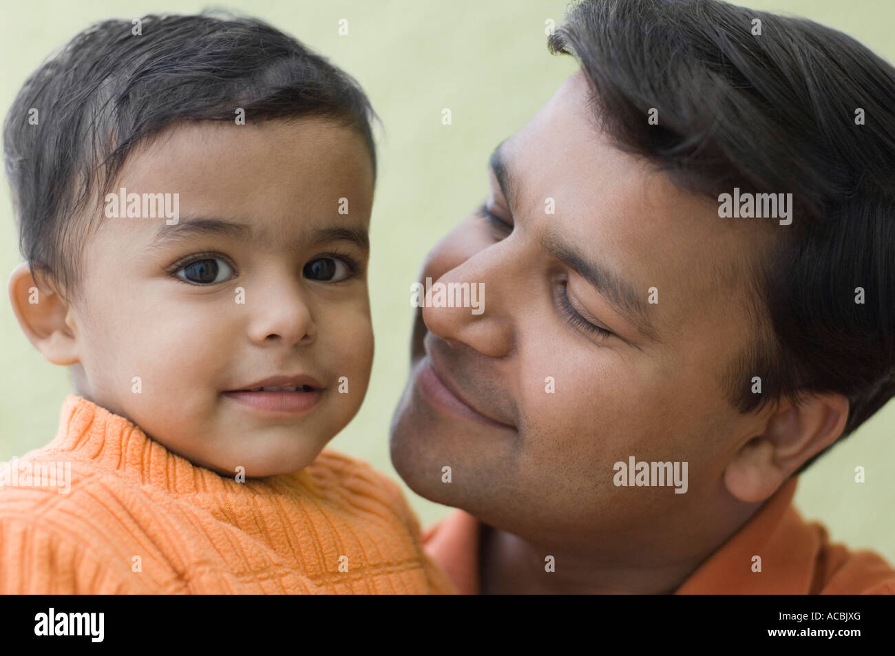 Portrait of a father and son Stock Photo - Alamy