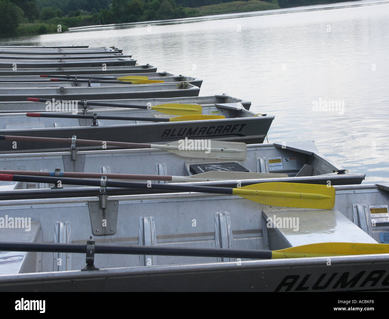 Aluminum rowboats hi-res stock photography and images - Alamy