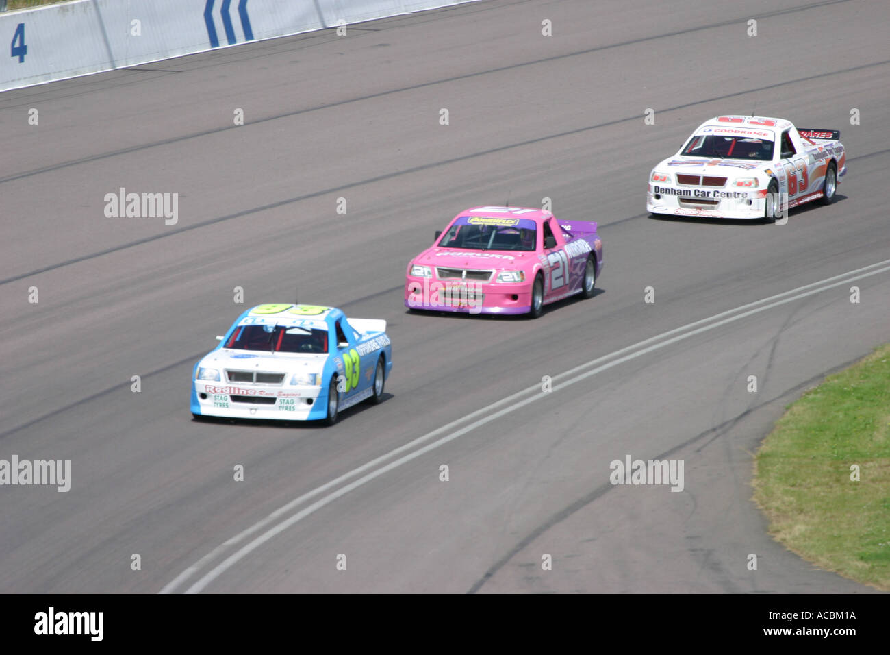 Banked racing track car hi-res stock photography and images - Alamy