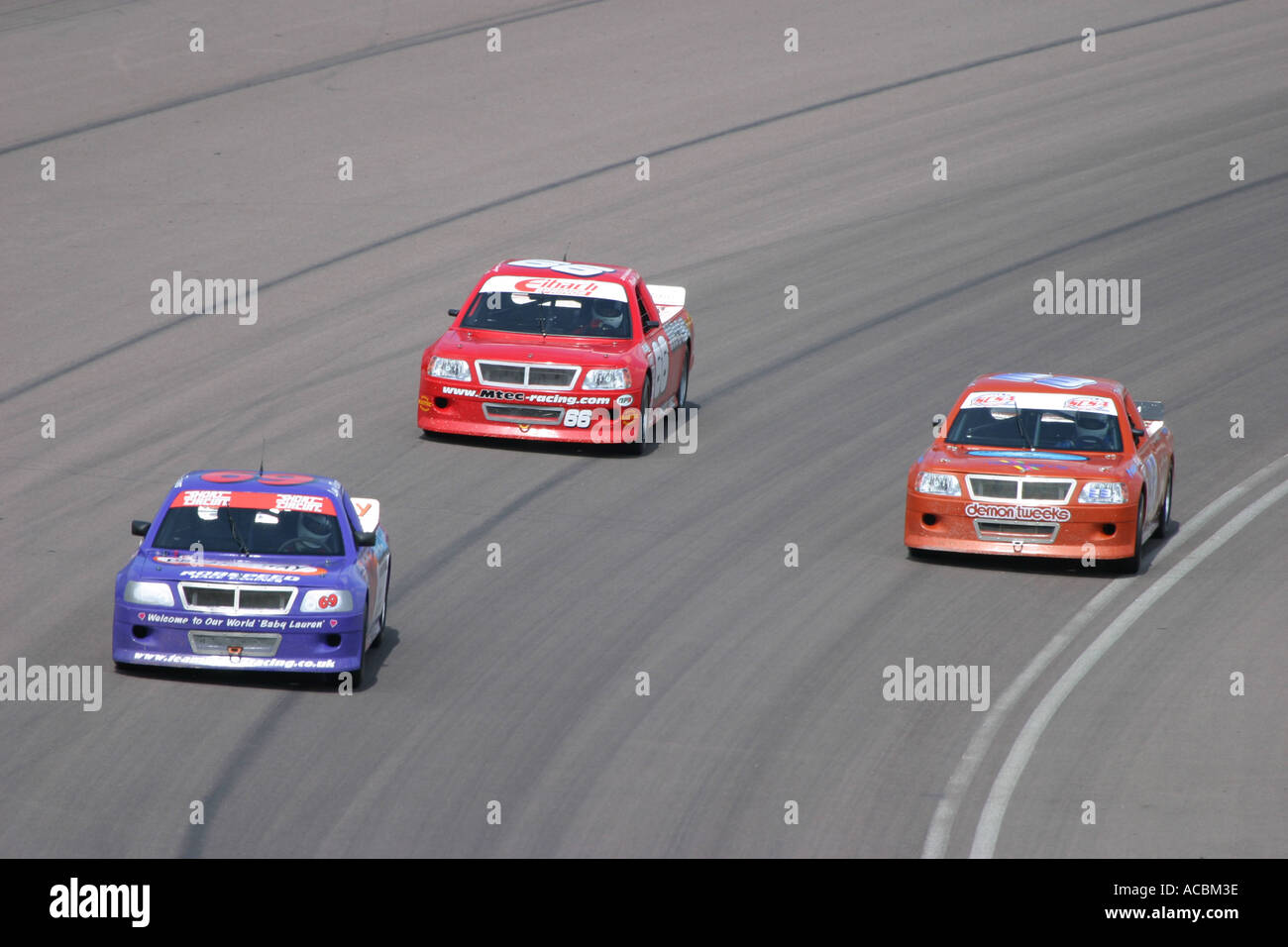 Banked racetrack hi-res stock photography and images - Alamy