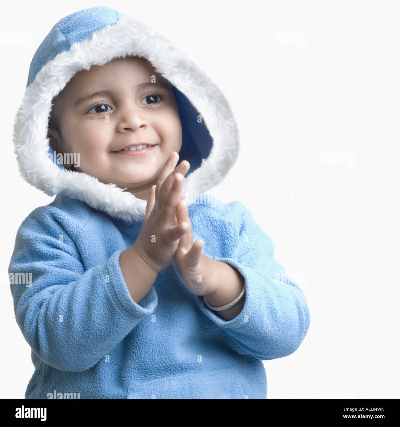 Close-up of a boy clapping Stock Photo - Alamy