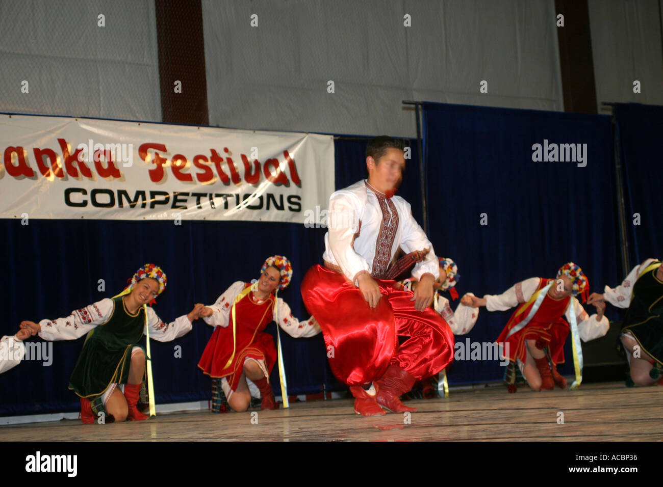 Ukrainian folk dancing dance tradition traditional heritage legacy ...