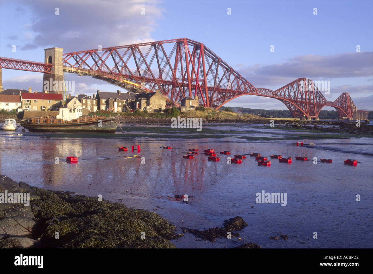 Forth railway bridge steel 1890 hi-res stock photography and images - Alamy