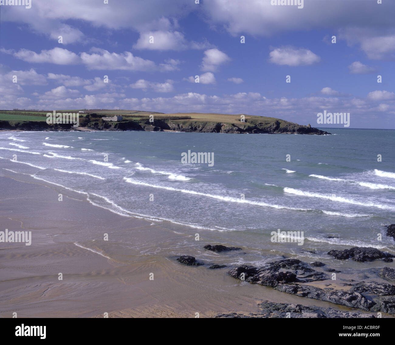Tregurrian cornwall hi-res stock photography and images - Alamy