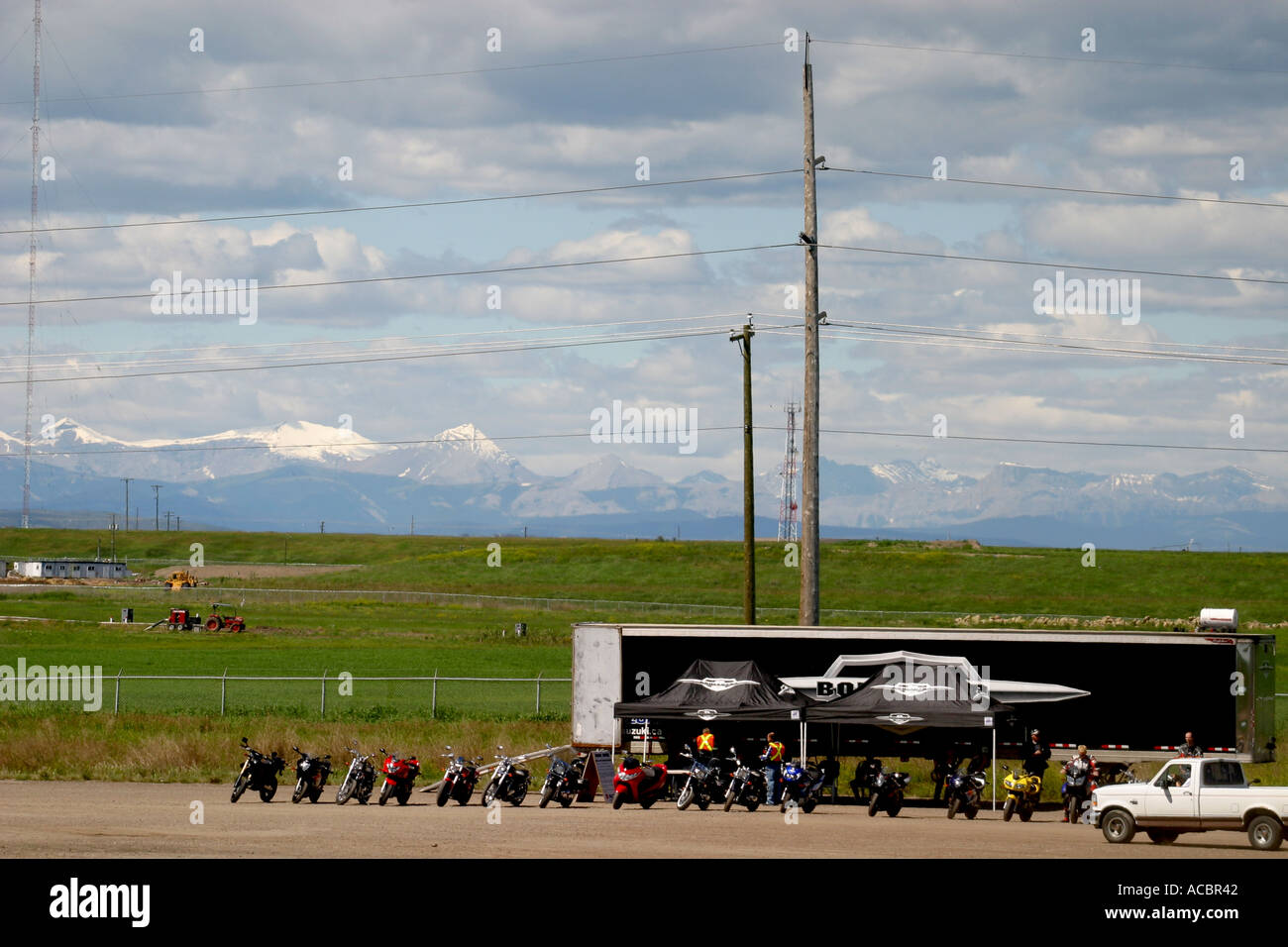 Motorcycle racing at Race City Speedway Stock Photo - Alamy