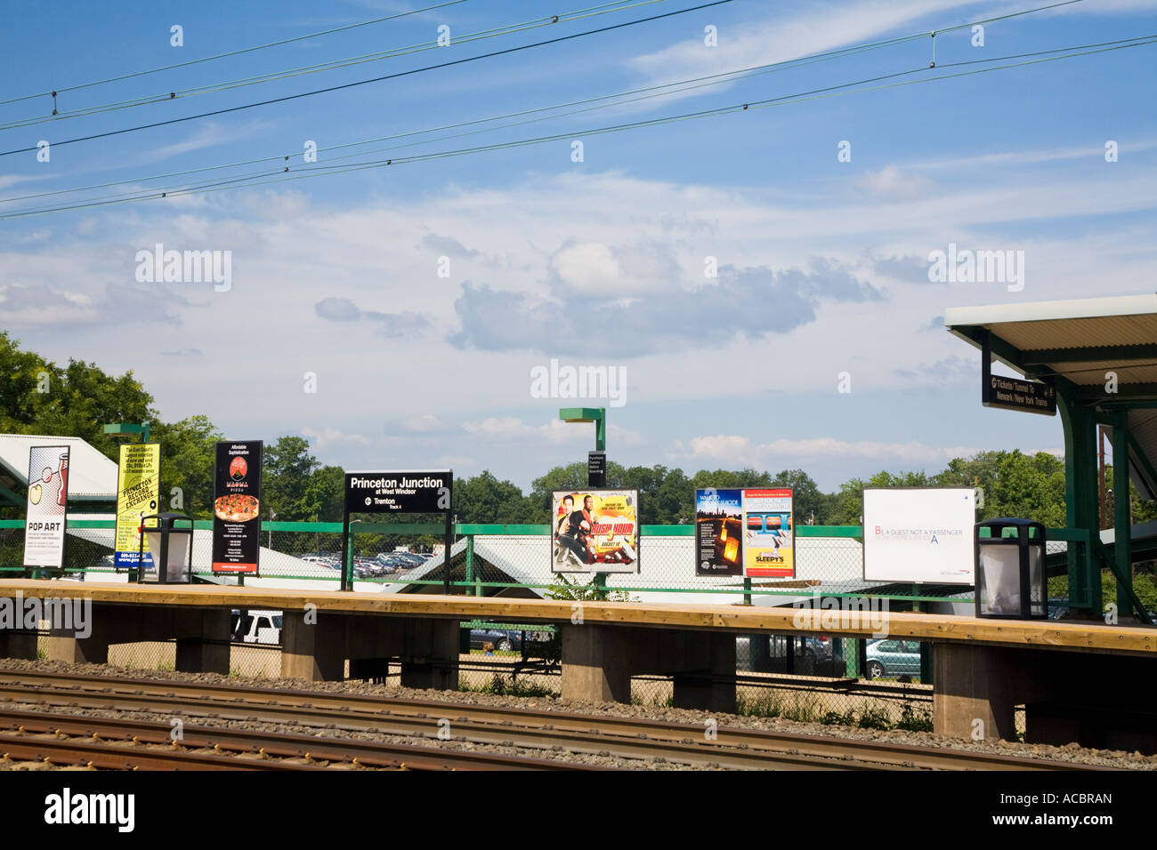 Us public transit station hi-res stock photography and images - Alamy