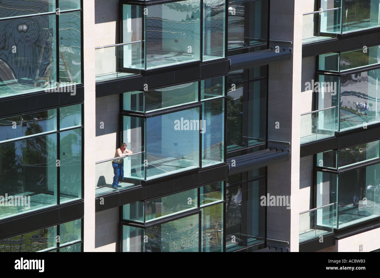 One at each story of a building hi-res stock photography and images - Alamy